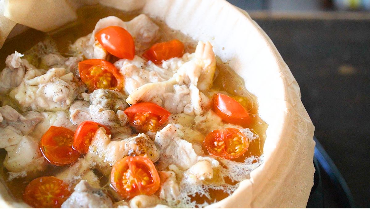 鶏肉とトマトのコンソメ蒸し Ocrasi公式オンラインストア レシピ – Ocrasi 公式オンラインストア